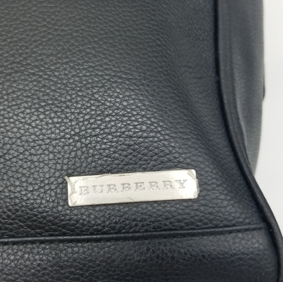 Burberry | Bags | Burberry Authentic Black Leather Bag W Nova Check ...